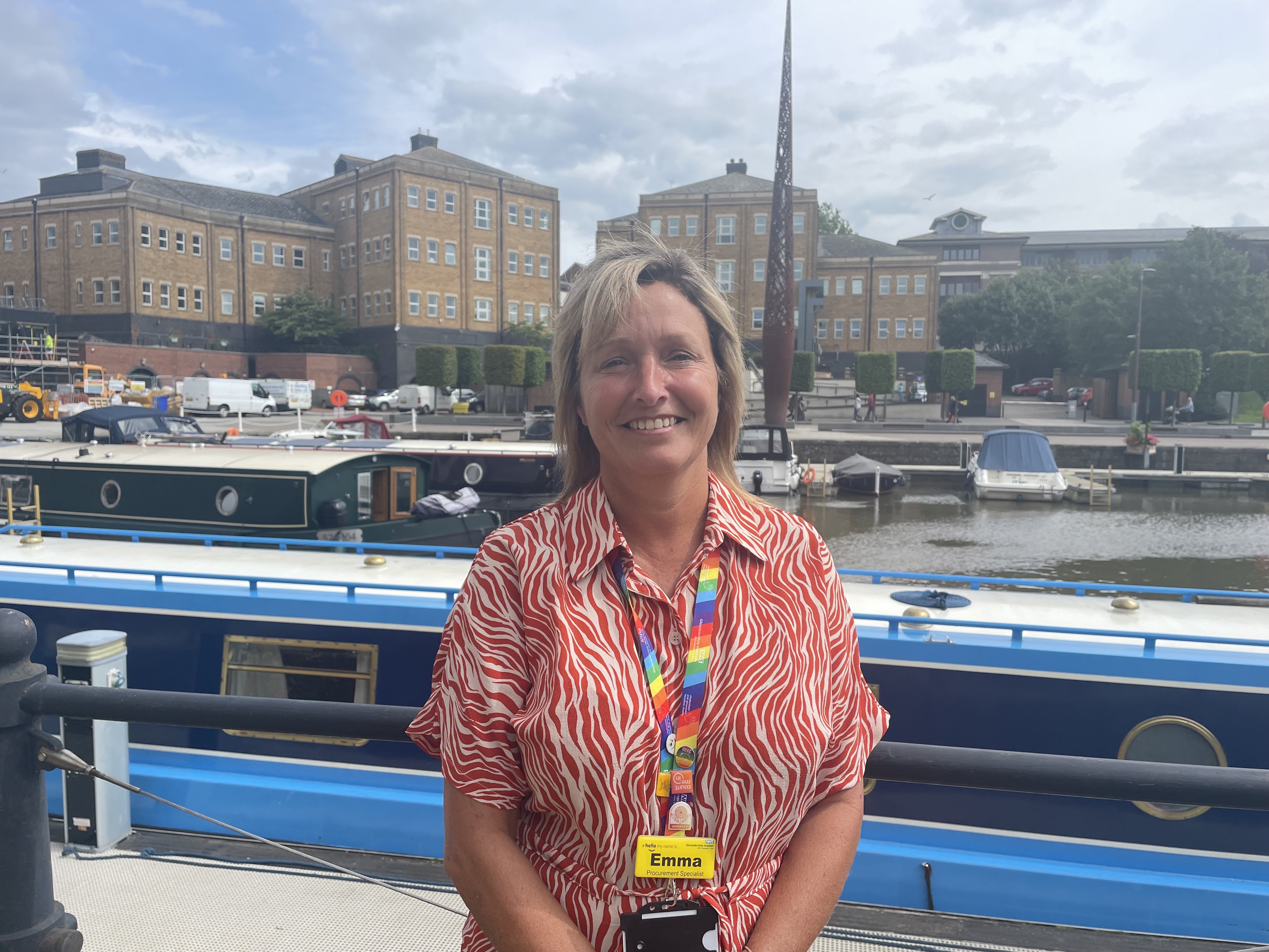 Mum who lost her daughter and mother is stepping out to thank hospital ...